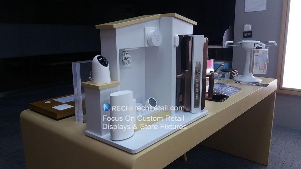 RECHI Retail Custom Design Demo Display For Smart Home Devices | RECHI