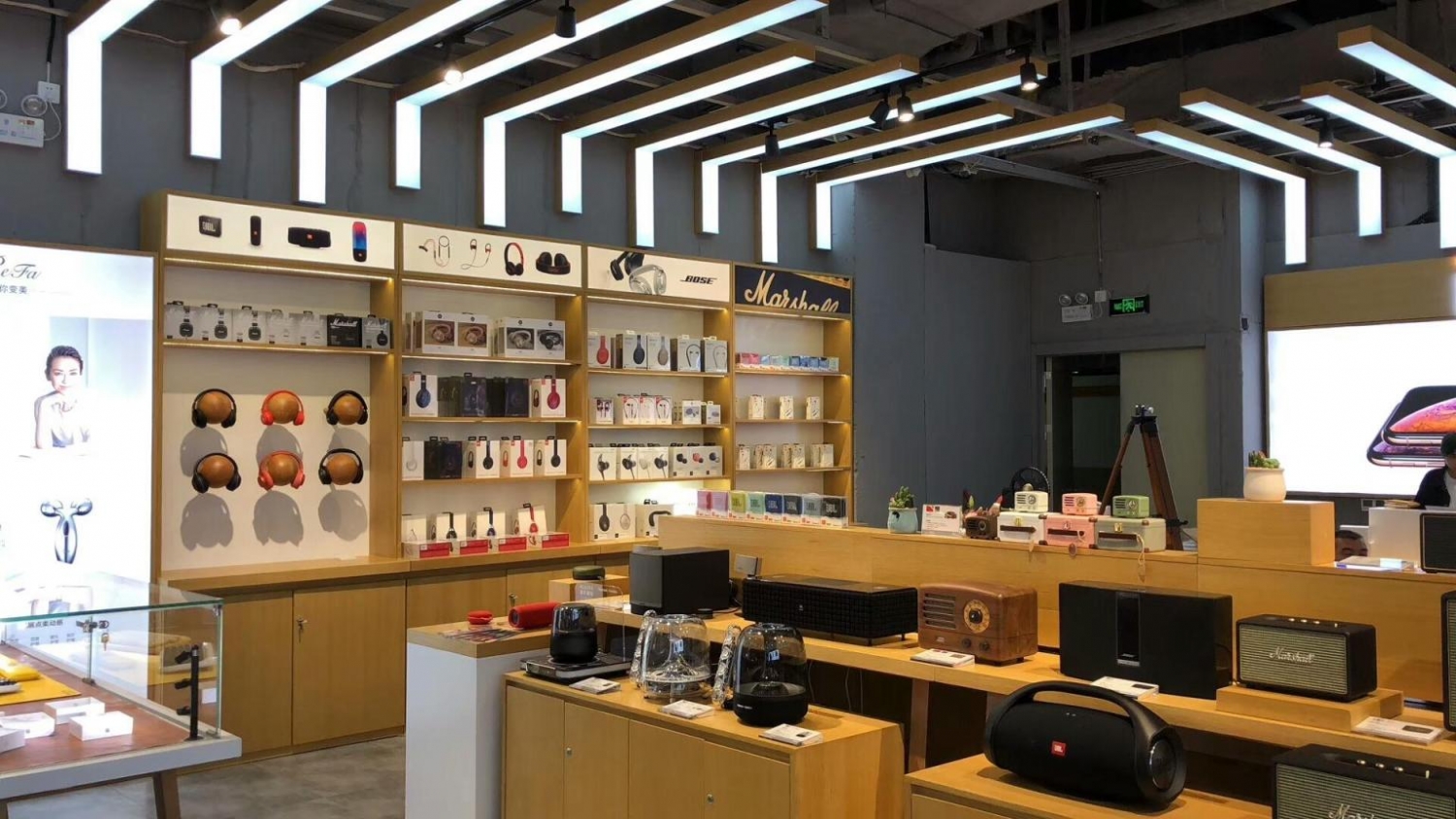 IB Digital Lifestyle Store Grand Opened | RECHI