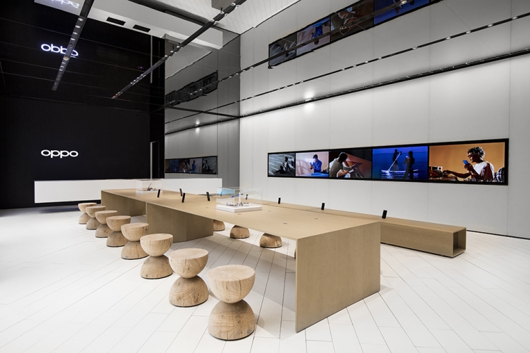 OPPO Super Flagship Store in Beijing | RECHI