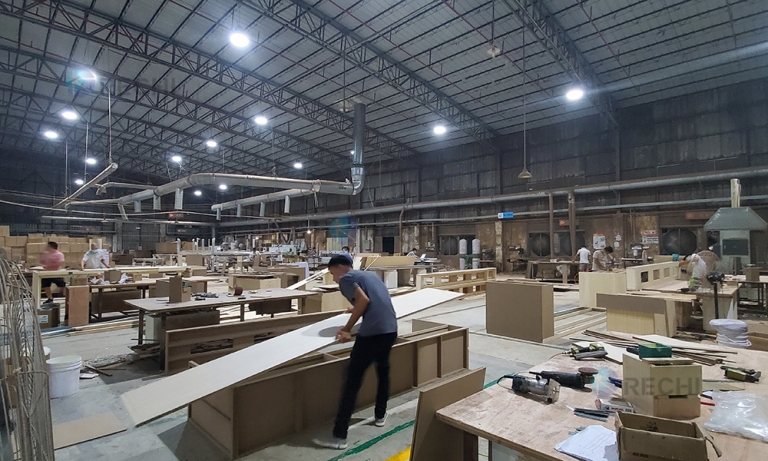 RECHI-retail-displays-and-store-fixture-furniture-manufacturing-factory ...